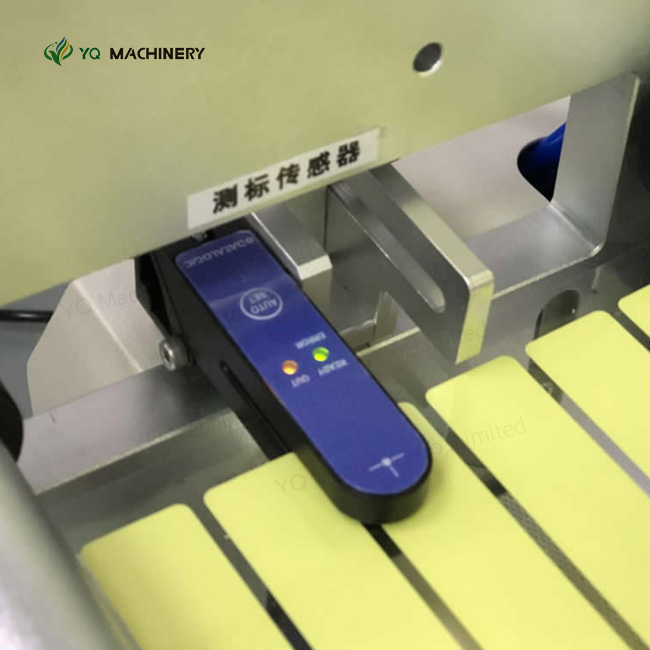 Semi Automatic Labeler for Square Round Flat Irregular Bottle Labeling ...