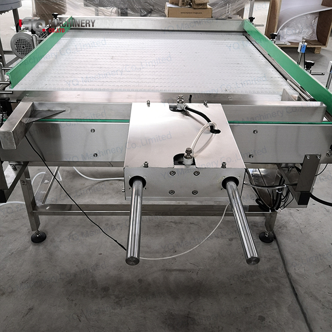 1 Gallon Jug Filling Capping Labeling and Collecting Table F Style ...