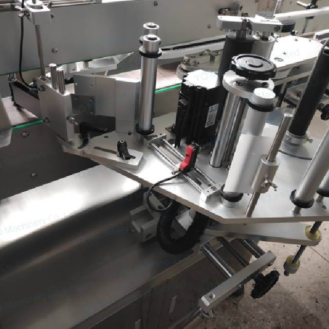 One Label For Three Side Labeling Machine For Oval Bottle Special ...